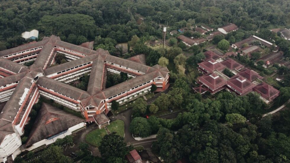 SKHB – Mengharmonikan Kesehatan Hewan, Manusia dan Lingkungan